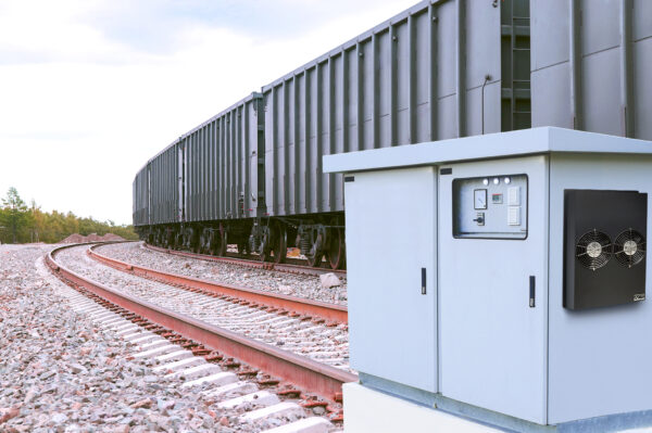 Trackside Sealed Enclosure Cooling